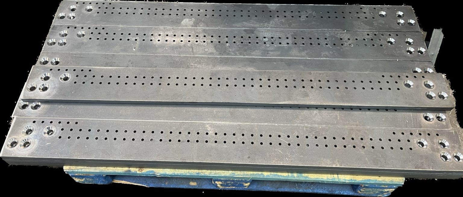 Links, Slats Metal conveyor - Acro Perda - Manufacture of spare parts ...
